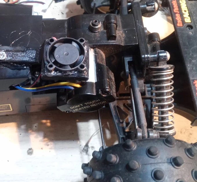 Motor fan mounts for the vintage Nikko Dictator 4WD